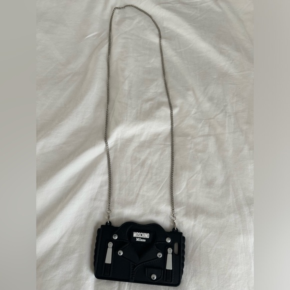 Moschino | Cell Phones & Accessories | Moschino Moschino Phone Casebag ...